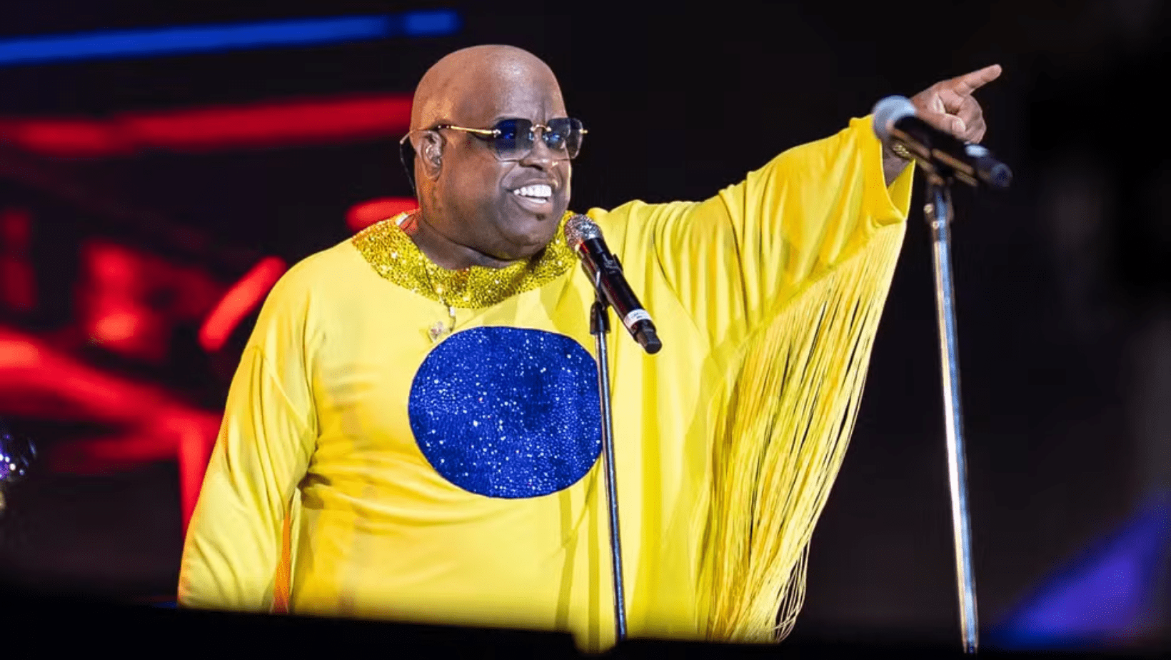 CeeLo Green realiza grande bailinho nostalgia